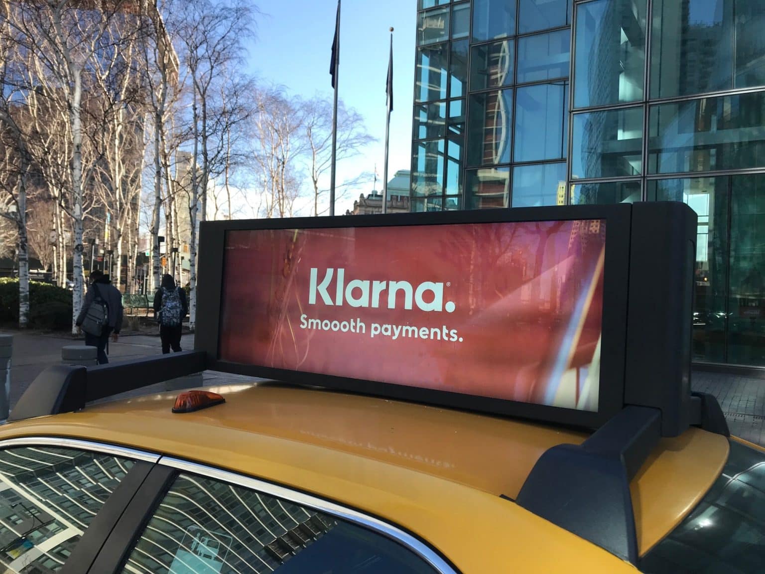 Taxi Advertising Guide: Pricing, Types, and Benefits of Cab Ads