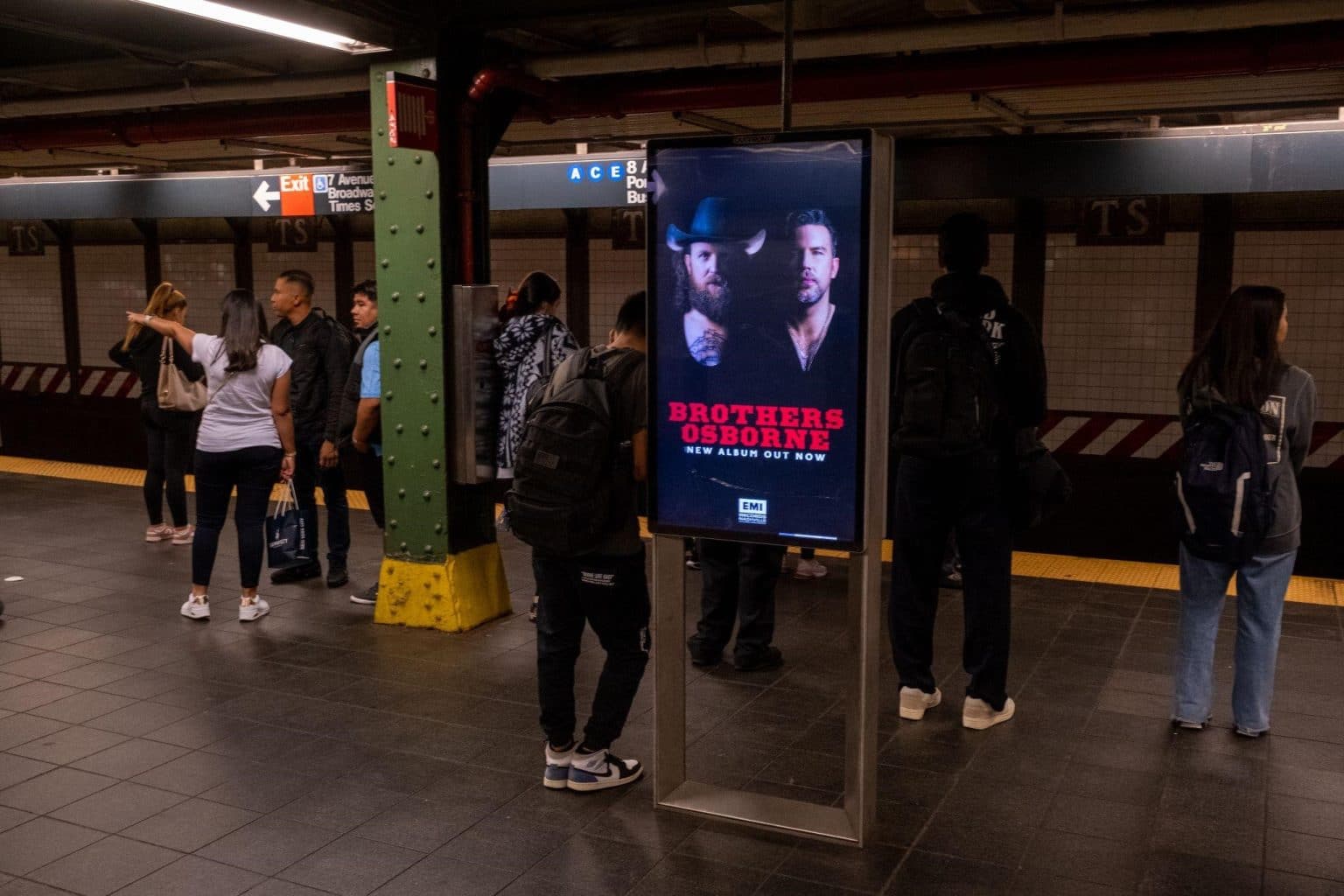 Subway Advertising in 25 Cities: Where and How to Do